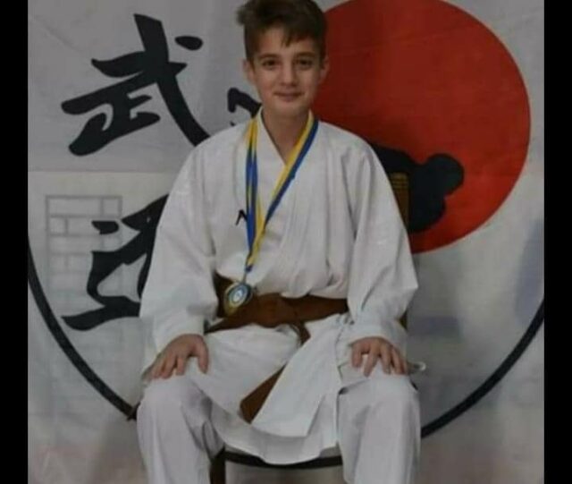 Lukavački karatista Emir Halilović u borbi za bronzanu medalju na ...