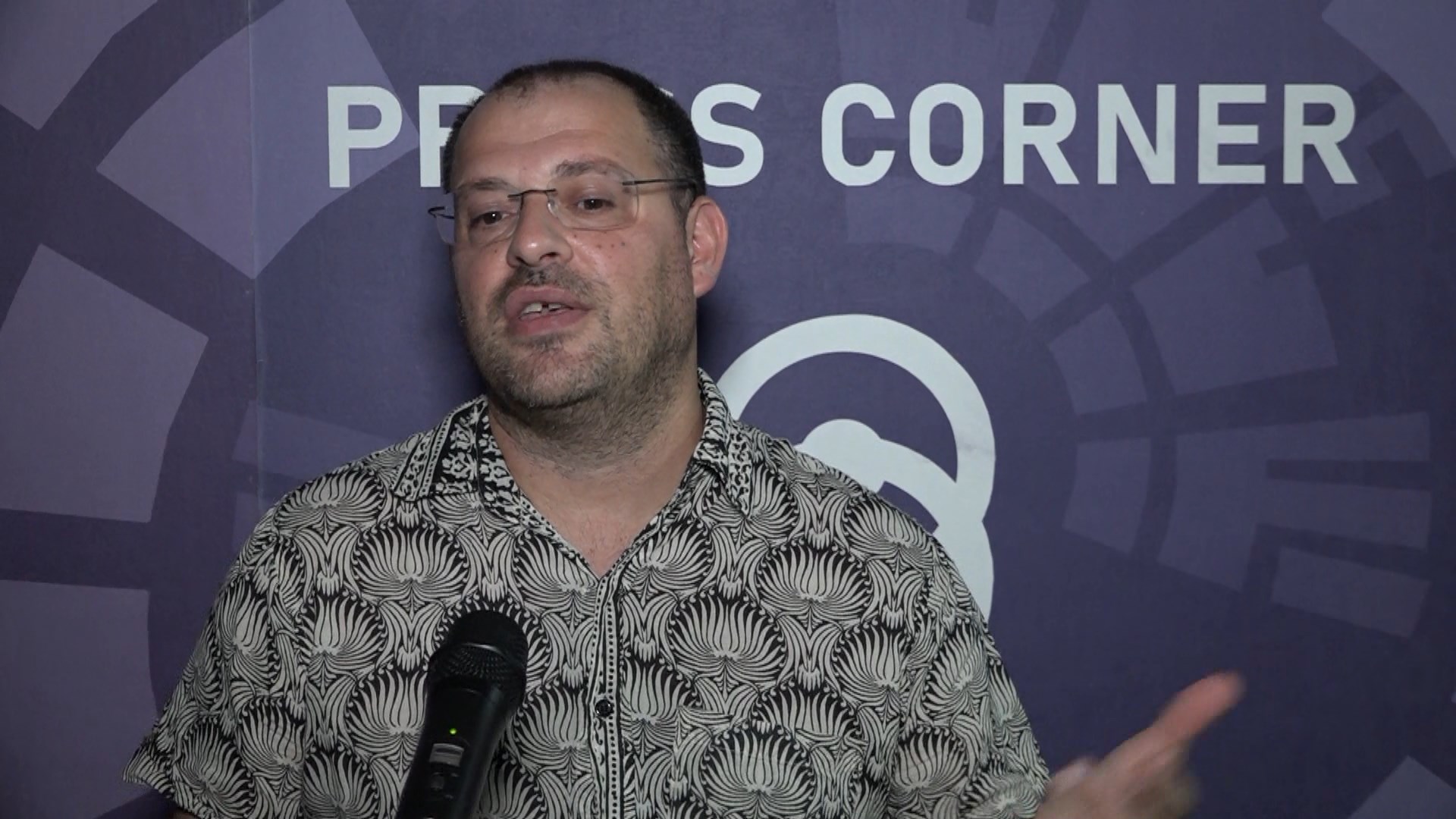 Enrique Thompson & Revirado Project donijeli posebnu muzičku priču u ...